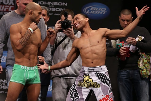 John Dodson por la fuerza | Superluchas