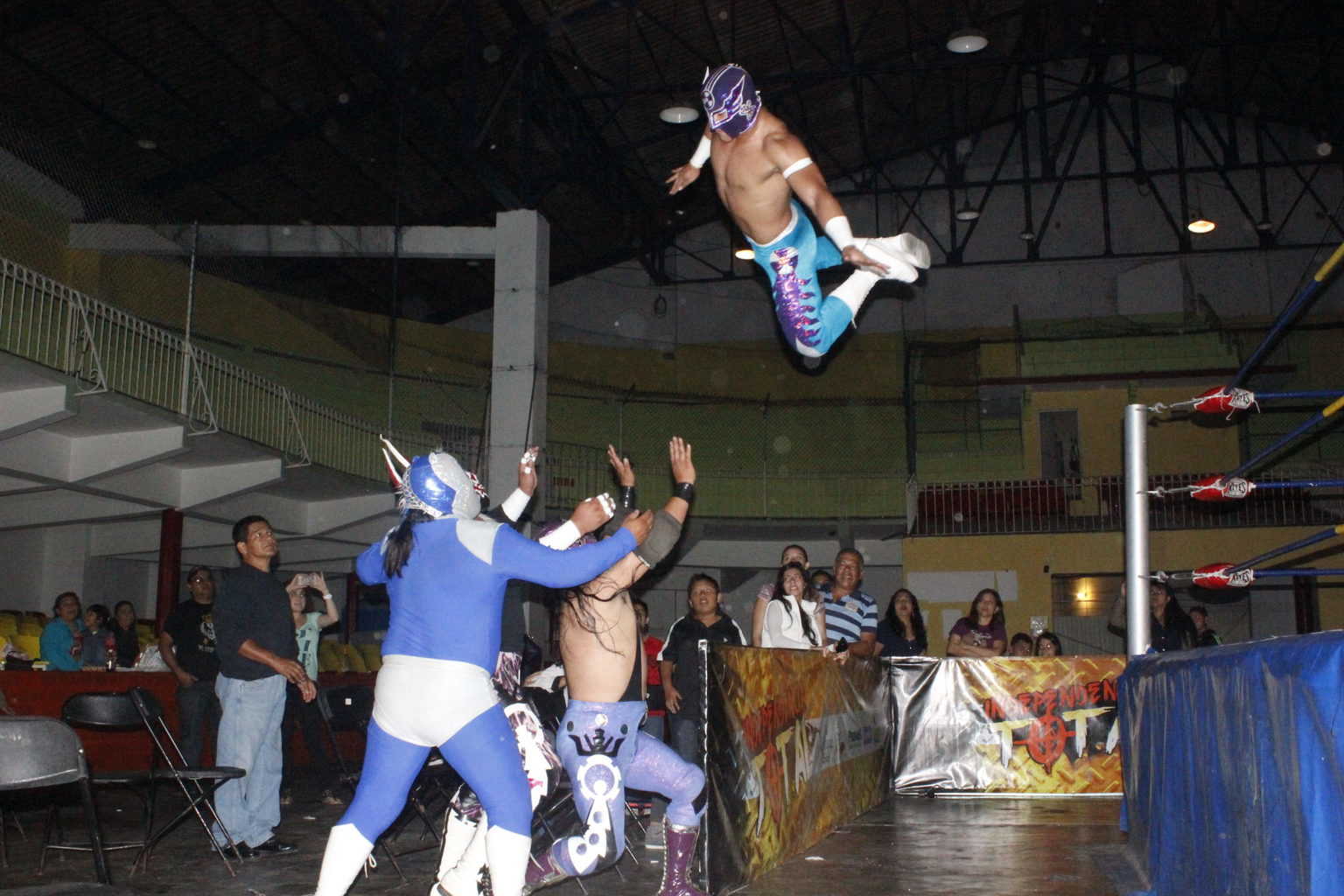 Independencia Total: Crazy no puede con el Tigre.