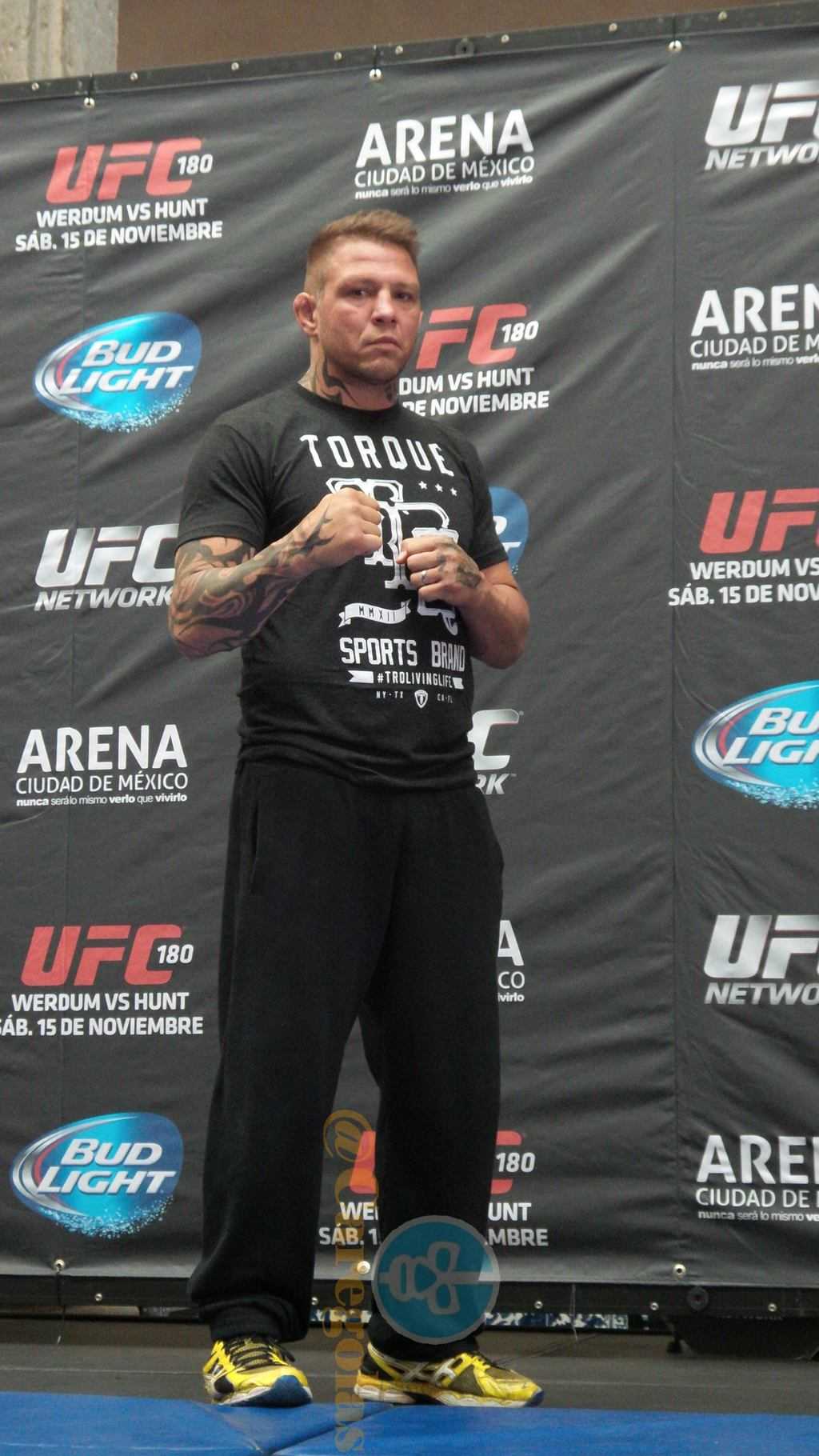 UFC 180 Entrenamientos abiertos Museo MIDE México