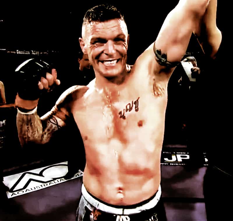 John Wayne Parr: «Si piensan que estoy loco con esto del Caged Muay ...