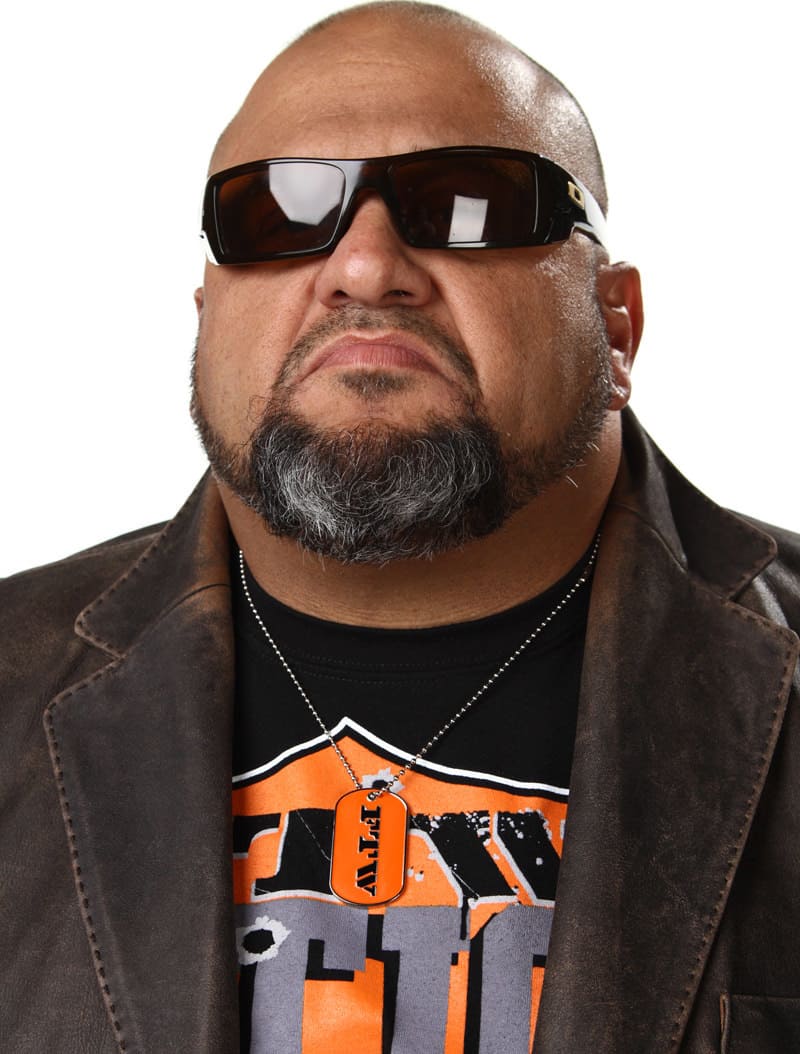 TAZ firma con AEW y regresa a la lucha 5 años después