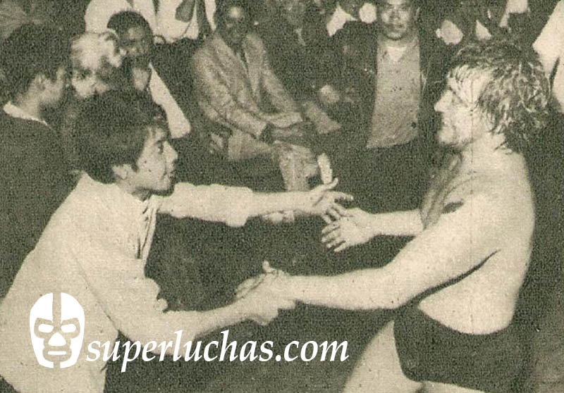 En un día como hoy… 1970: Ray Mendoza destrona a Coloso Colosetti ...