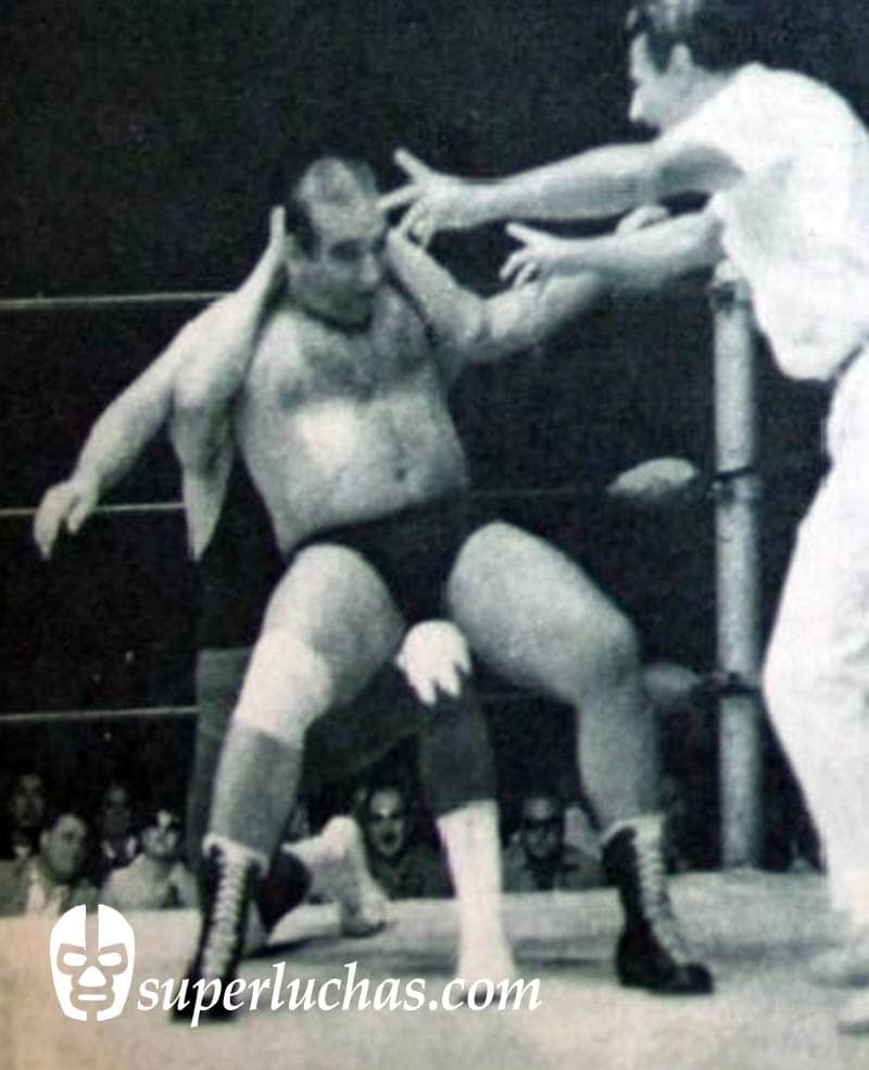 En un día como hoy… 1972: René Guajardo le quita el título medio NWA a ...