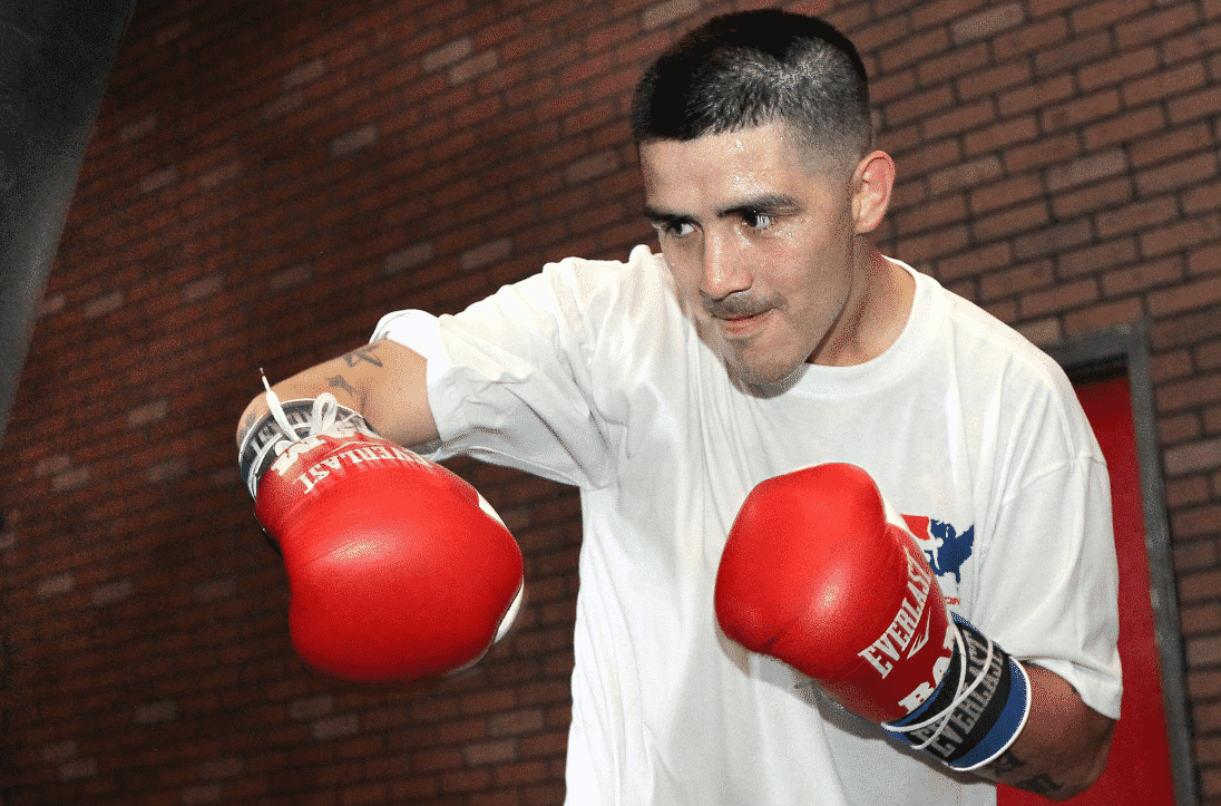 Brandon Ríos will use pressure to beat Bradley | Superfights
