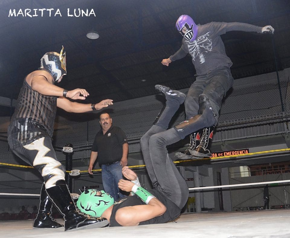 Xtreme Warriors: Guerrera Isis gana la máscara de Furia Azteca. | Superluchas