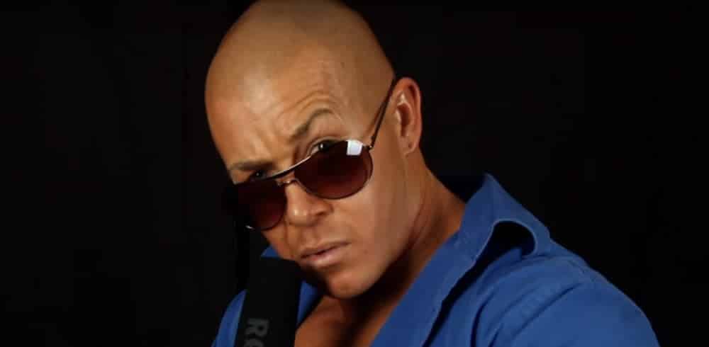 Y cuando todo parecía normal, de pronto llega… The Rock JR | Superluchas