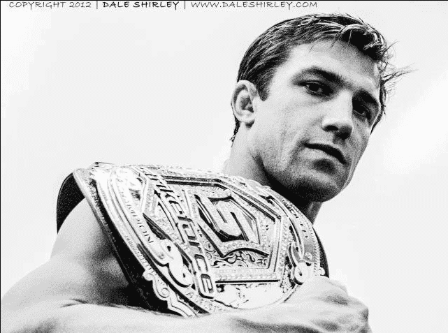 Las 4 divisiones de peso más importantes en UFC son dominadas por ...