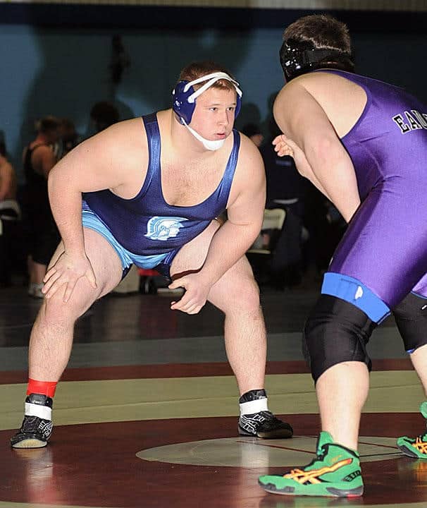 Un gigante polaco, un medallista en lucha grecorromana, TMDK y Nikki ...