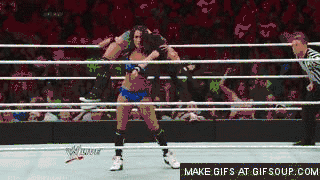 El Bellahammer, de lleno al arsenal de Nikki Bella | Superluchas