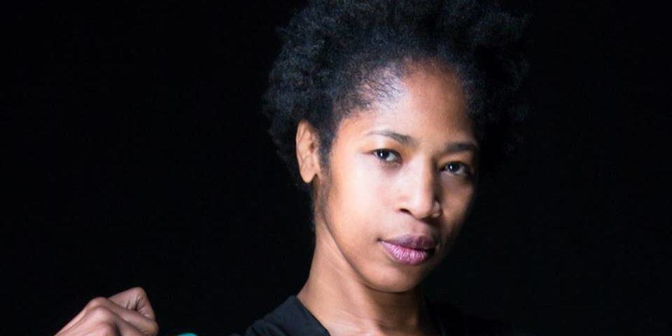 Alicia Ashley se retira del boxeo profesional, la campeona de mayor edad