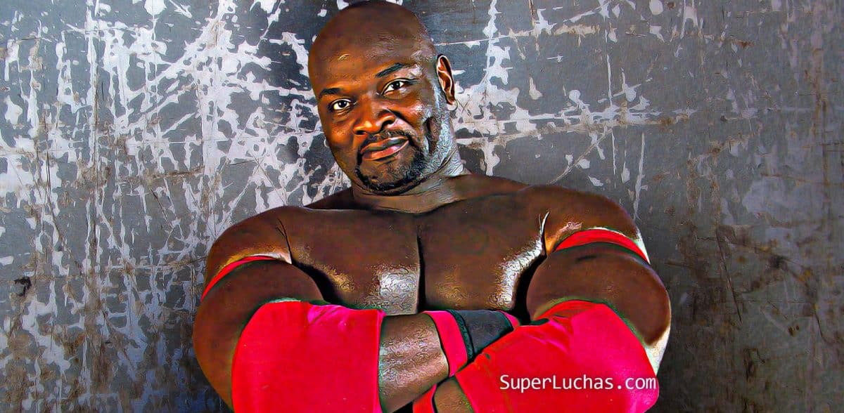 Cuando Ahmed Johnson golpeó a The Rock por negar a su padre | Superluchas