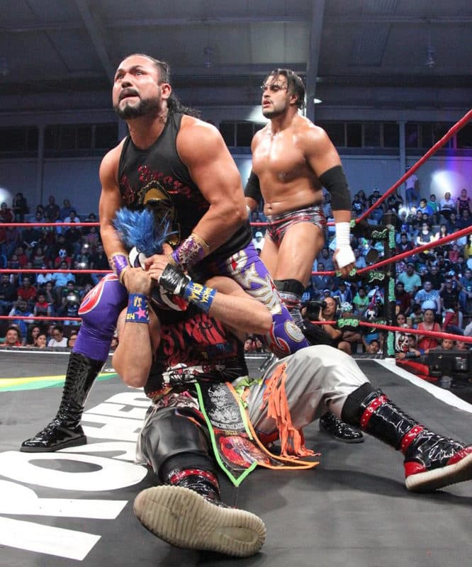 AAA: Resultados «Gira del 25 Aniversario en Querétaro» 03/11/2017 | Superluchas