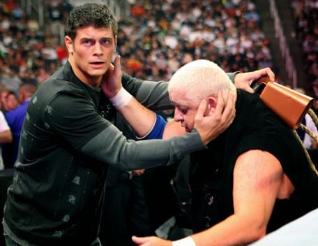 Cody Rhodes y los ‘Dusty’s Kids’ en WrestleMania 39 | Superluchas