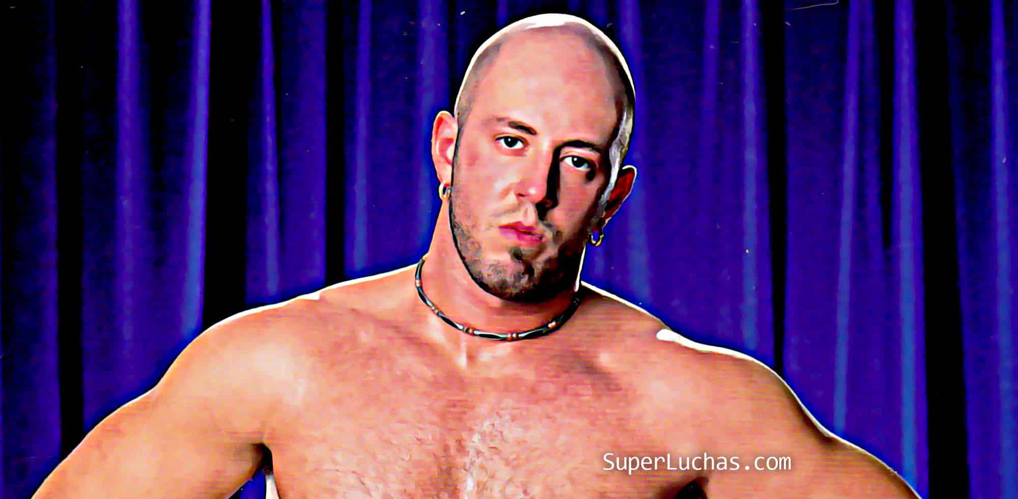 Justin Credible aparece ebrio en un show independiente | Superluchas