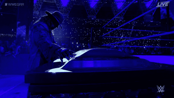 Undertaker vs Rusev ocurrió gracias el príncipe de Arabia