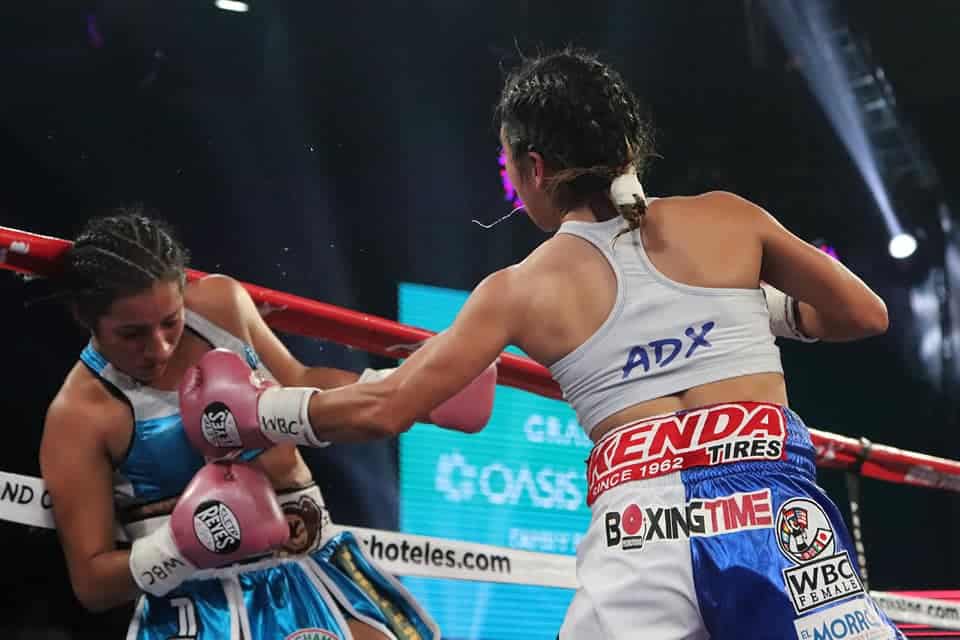 La Niña Gómez es la nueva campeona mini mosca CMB