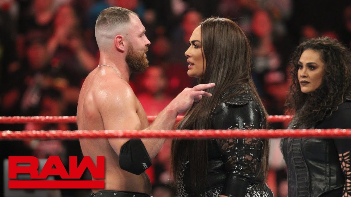Dean Ambrose vs. Nia Jax anunciado para un WWE Live | Superluchas