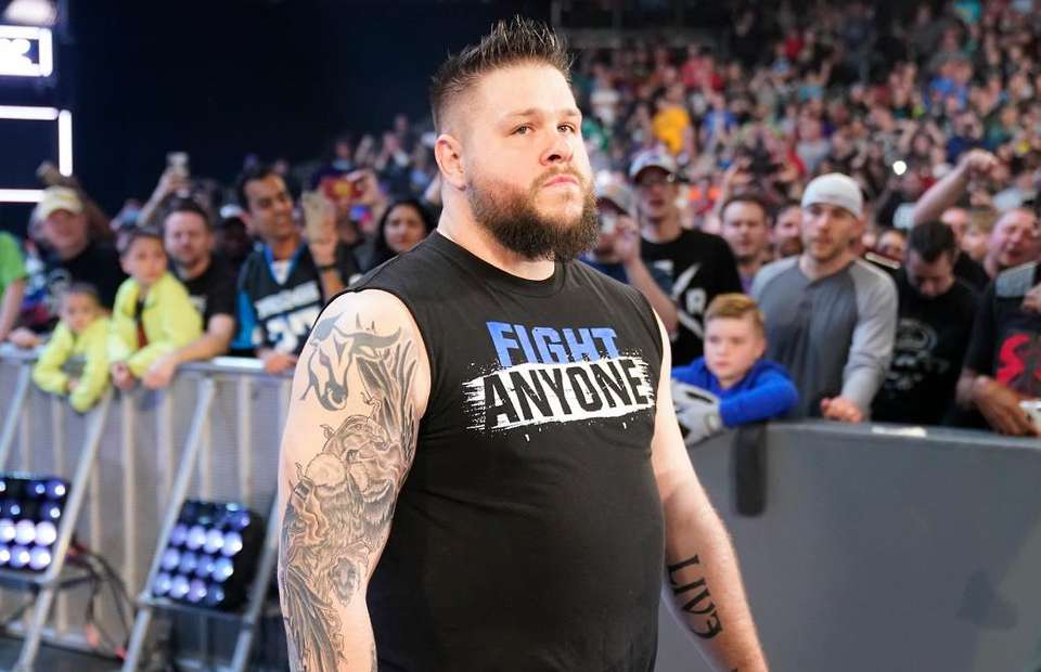 Futuro de Kevin Owens: ¿Qué hace durante su despido?