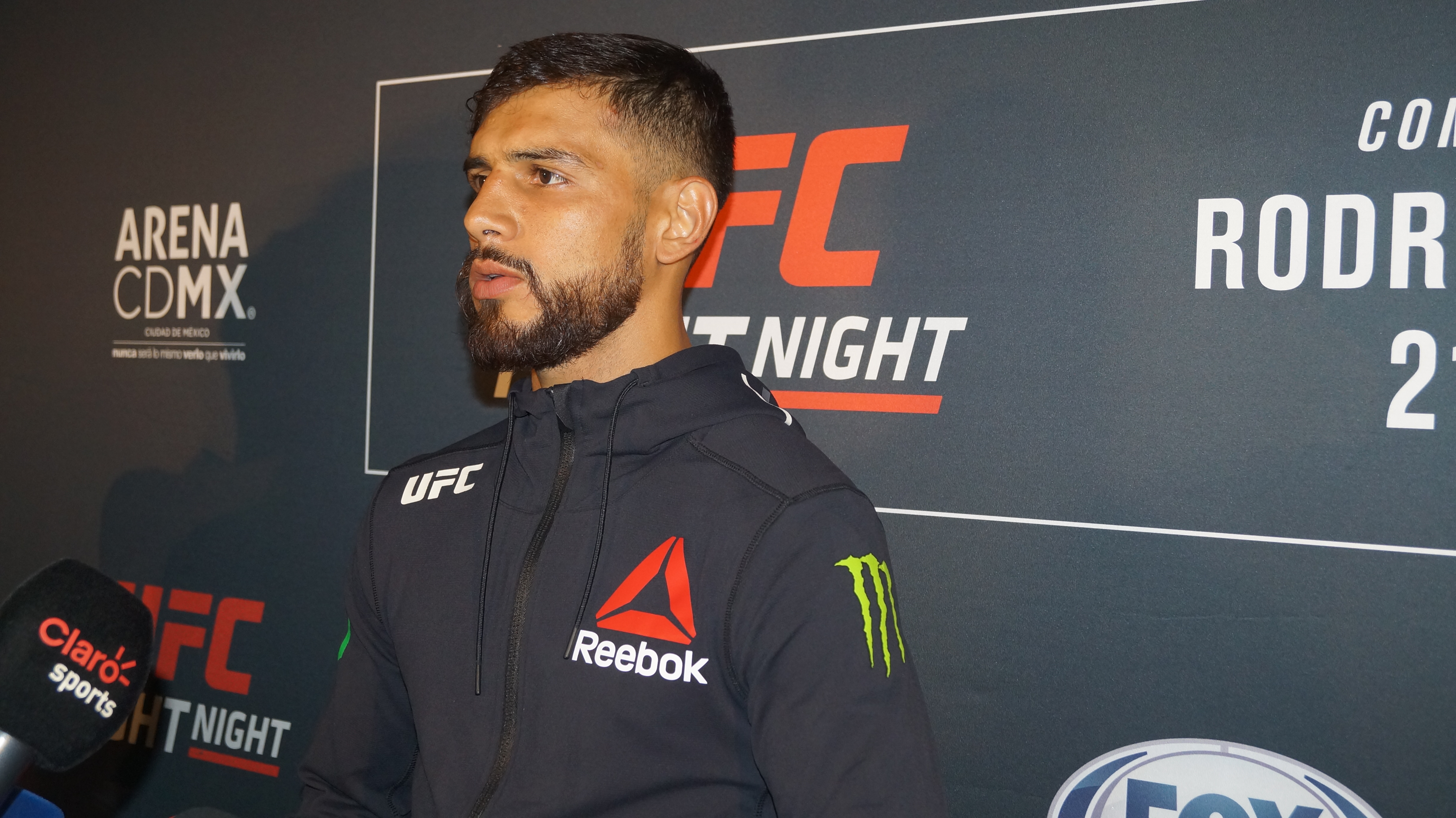 Yair Rodríguez retó a McGregor