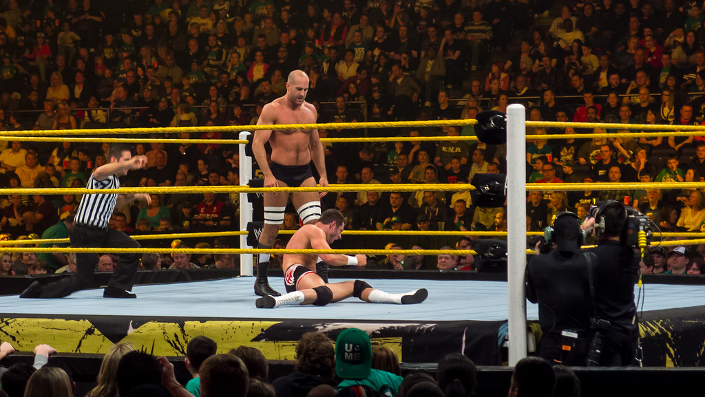 ¿Va a volver Cesaro a NXT? El luchador suizo se pronuncia