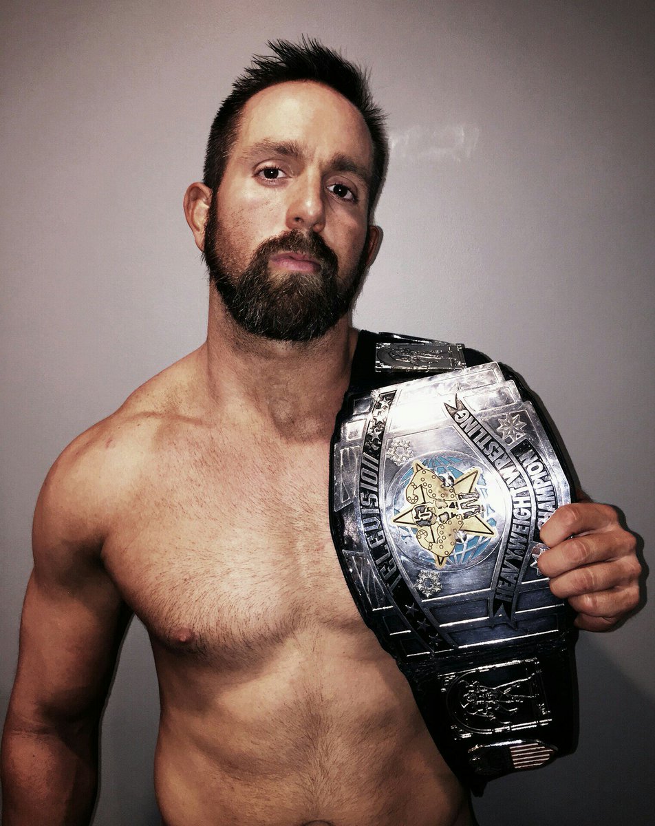 Tony Gunn vs Billy Gunn: Pleito por el apellido