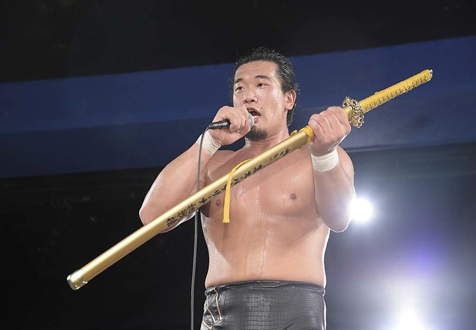 DDT: «DDT TV Show! #1» Kazusada Higuchi gana la espada | Superluchas