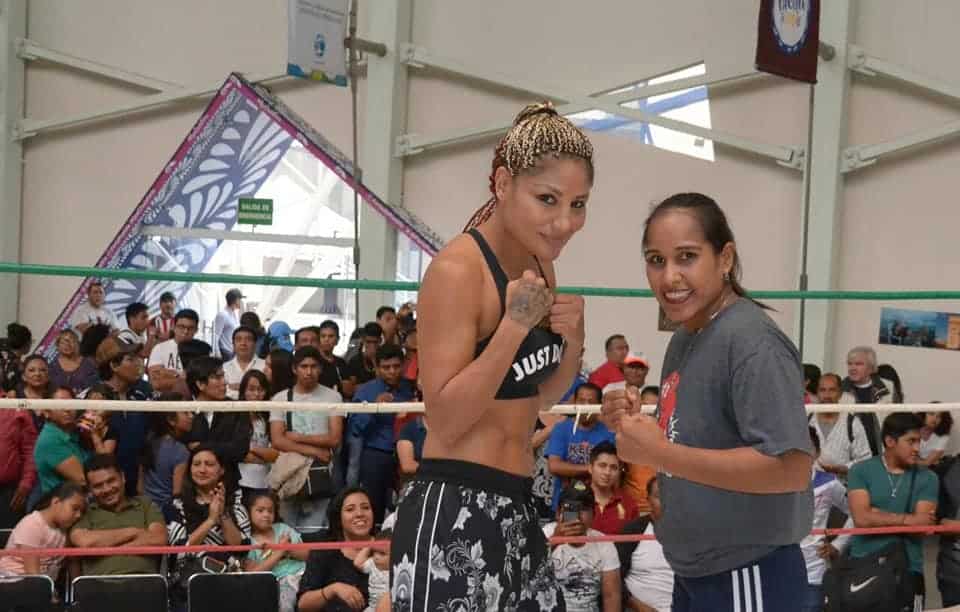 «Barby» Juárez entrena en público | Superluchas