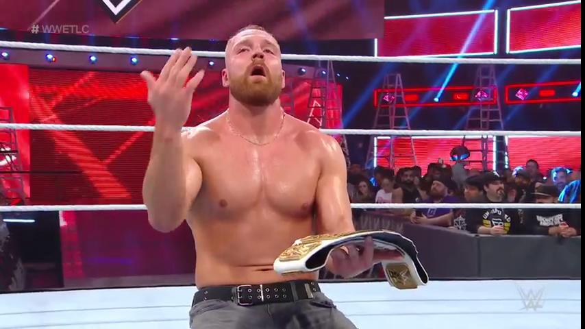 ¡Dean Ambrose es el nuevo Campeón Intercontinental! | Superluchas