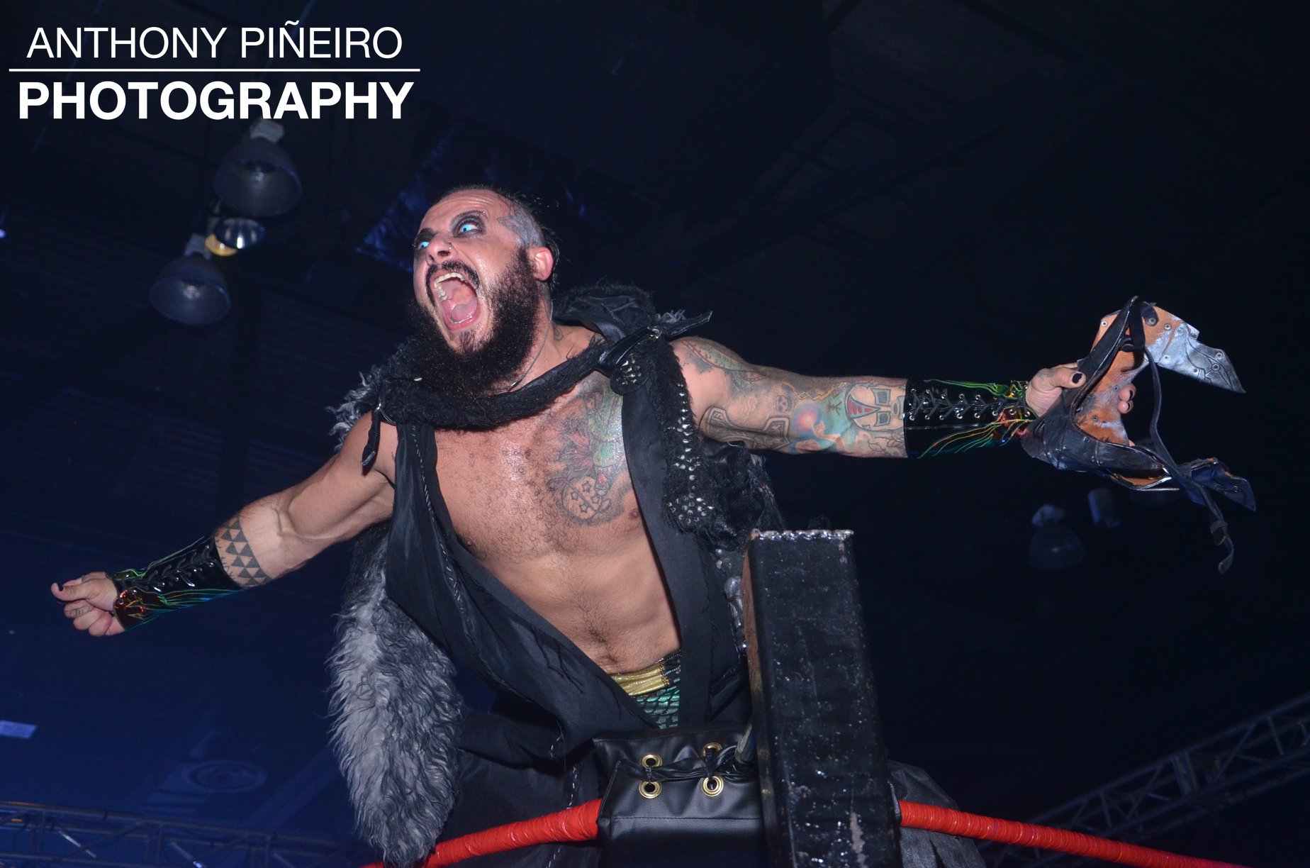 VIDEO: Mecha Wolf «Mesías se que tienes como 60 años pero te hice sacar ...