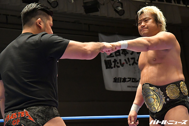AJPW: «New Year Wars 2021» SUWAMA no suelta la Triple Corona | Superluchas
