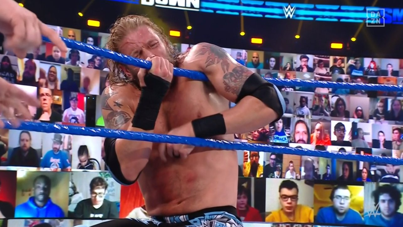 Así fue la primera lucha de Edge en SmackDown tras 10 años | Superluchas