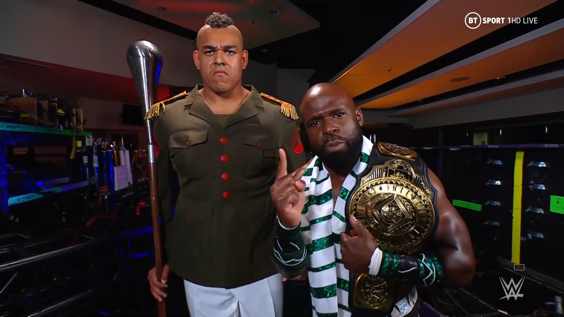 Apollo Crews da crédito a Roman Reigns y Paul Heyman por apoyar a su ...