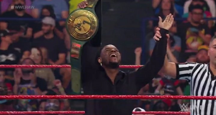 Con increíbles acrobacias, Reggie sigue siendo Campeón 24/7 WWE ...