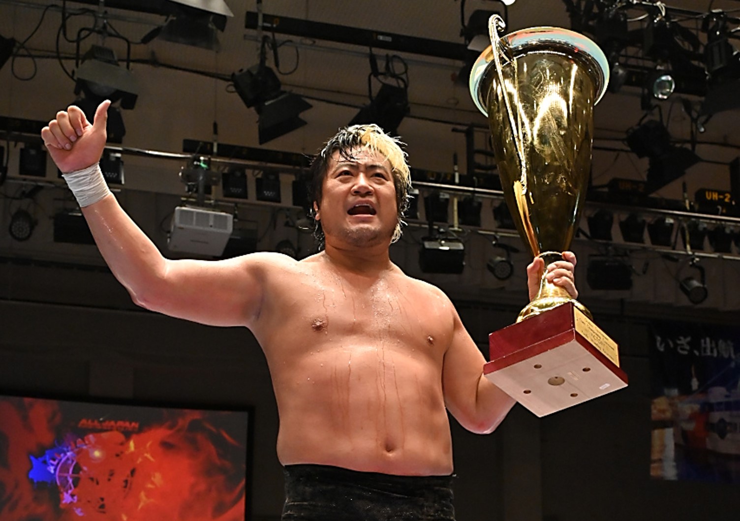 AJPW: “Royal Road Tournament 2021” Gran Final, Suwama se proclama ...