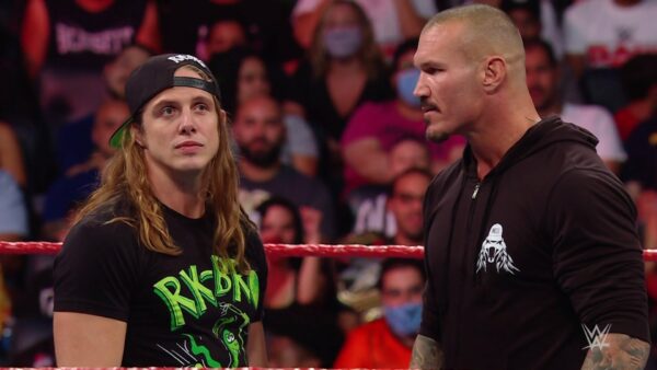 Regresa Randy Orton a RAW ¿Romperá la alianza con Riddle? | Superluchas