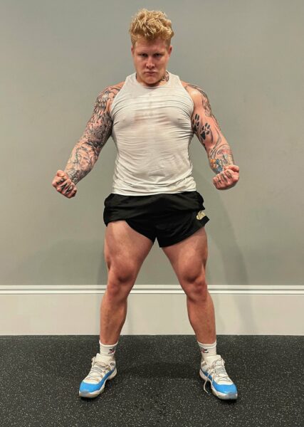 Parker Boudreaux debutó en NXT 2.0 como Harland, y con nueva imagen ...