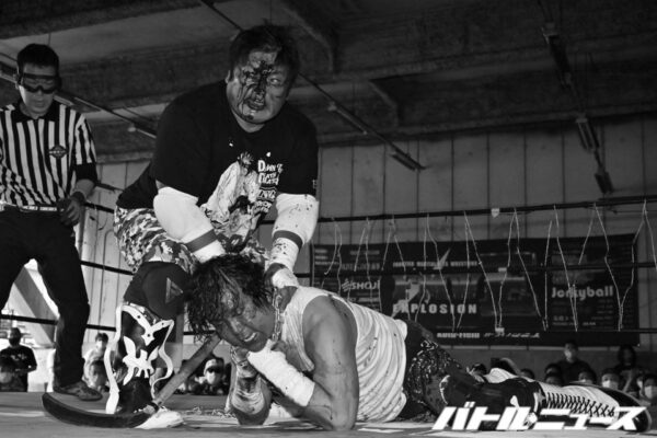 FMW-E: «Battle Royal» La venganza de Atsushi Onita | Superluchas