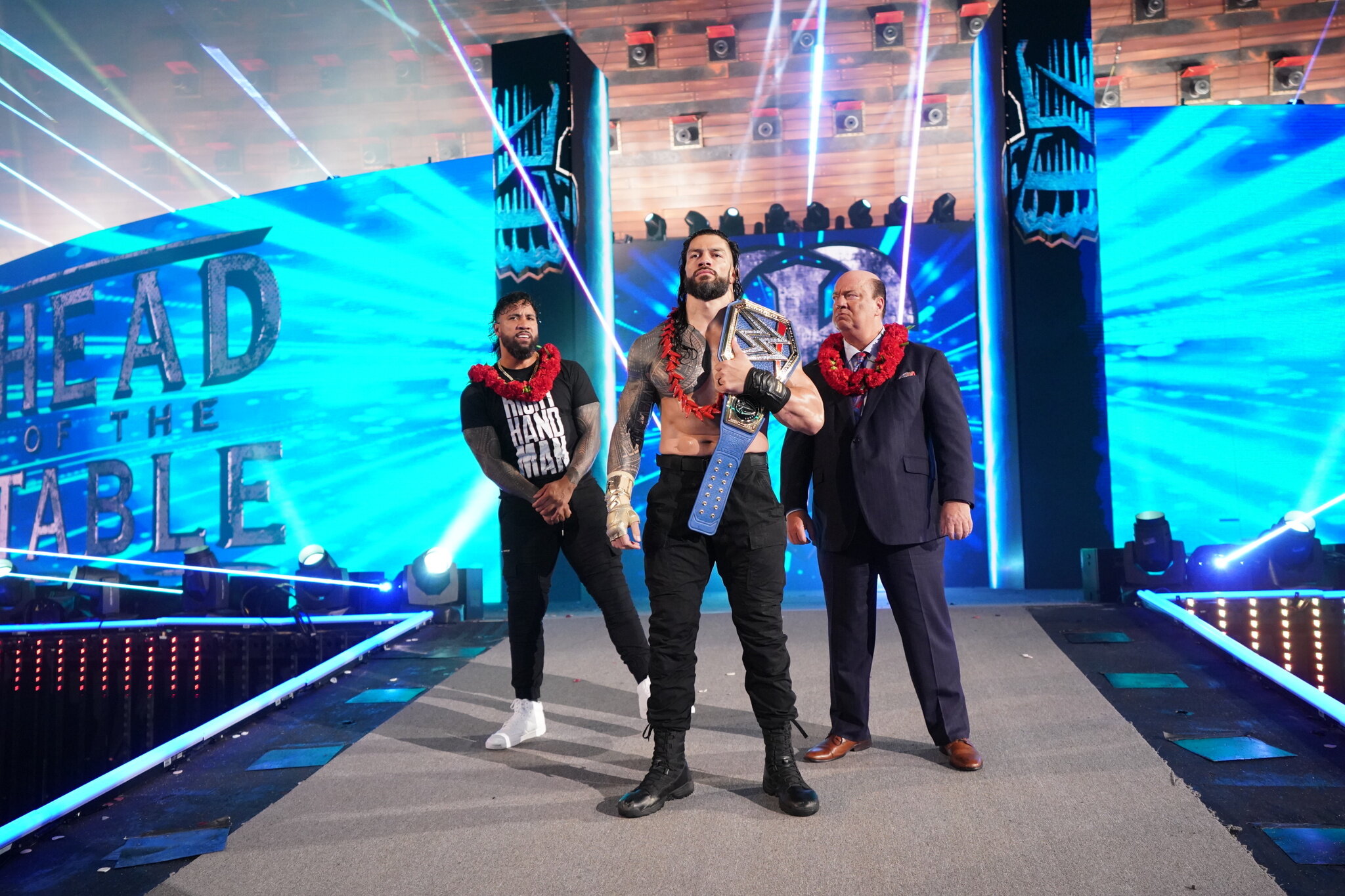 R-Truth cuenta una anécdota de su buena relación con Roman Reigns ...