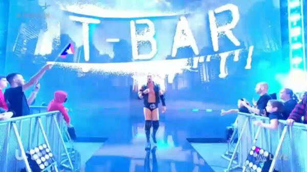 T-Bar sufriría un cambio en su personaje. ¿Volverá Dominik Dijakovic ...