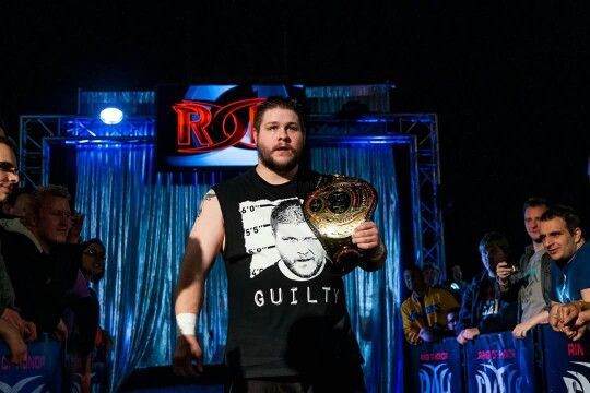 Kevin Owens cuenta por qué luchadores de WWE no aparecieron en ROH ...