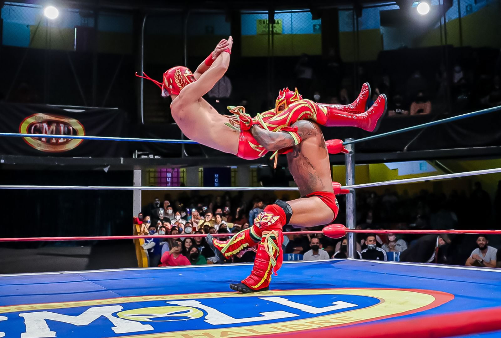 Dragón Rojo buscará el Campeonato Medio CMLL de Soberano | Superluchas