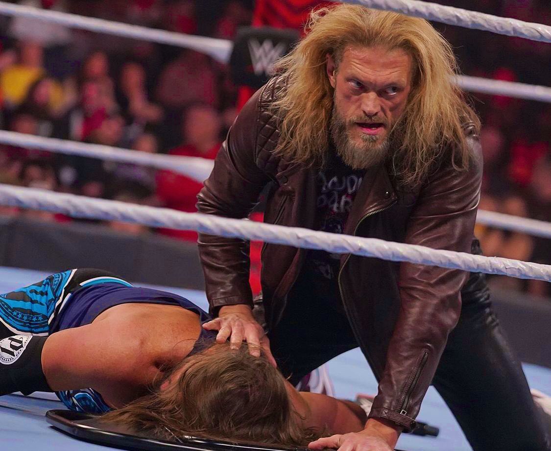 Vince Russo señala el problema de AJ Styles vs. Edge en el último Raw ...