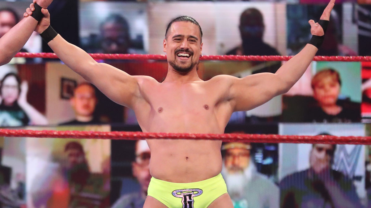 Ángel Garza: «Cuando llegas a WWE, debes cambiarlo todo» | Superluchas