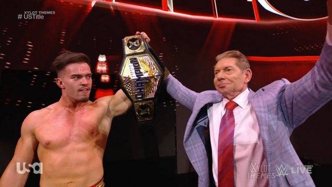 Theory recuerda el consejo que Vince McMahon le dio | Superluchas