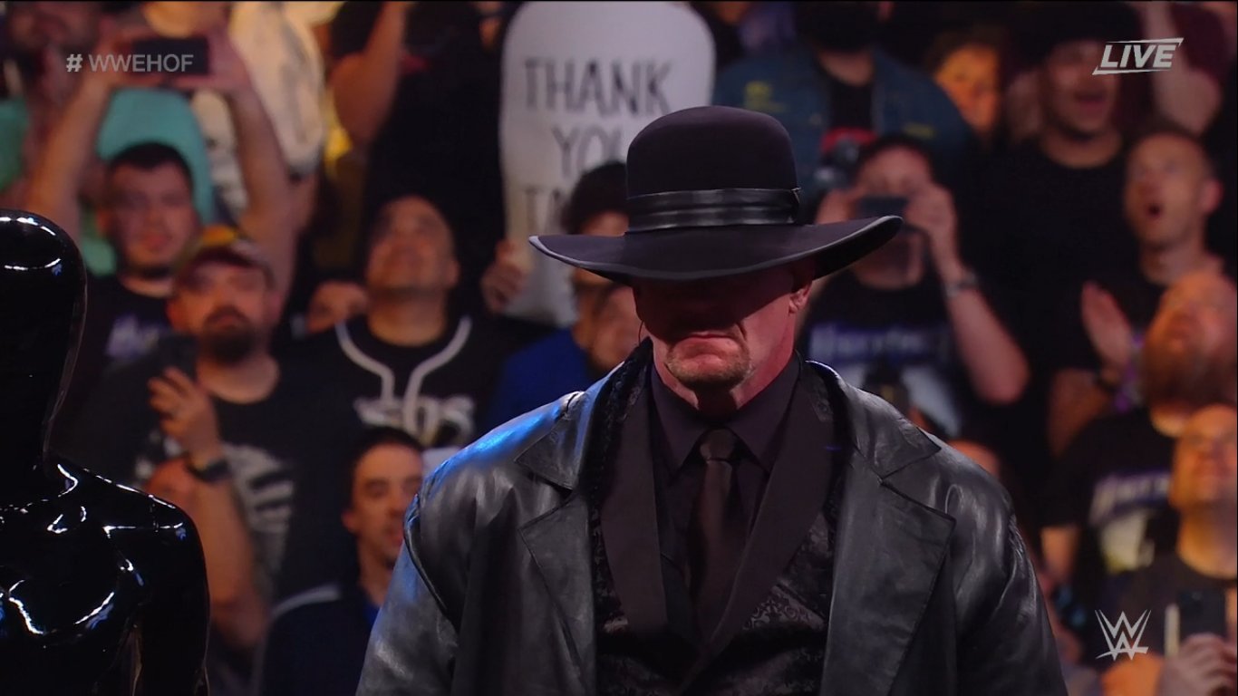 ¿The Undertaker insinuó un regreso al ring en la ceremonia del Salón de ...