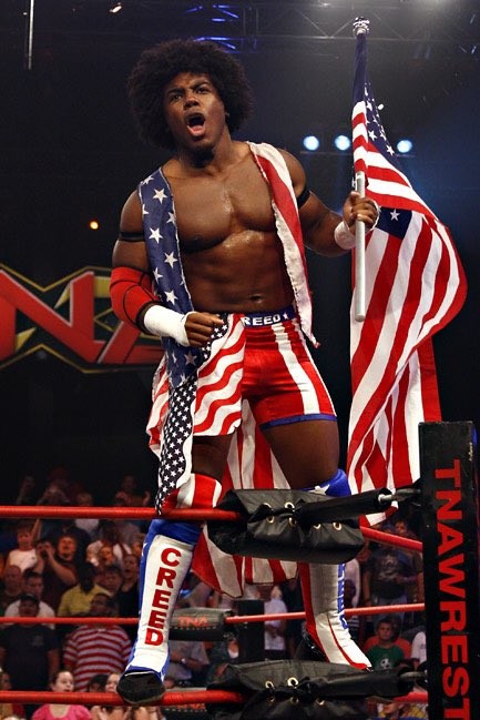 Xavier Woods recuerda cuando estudiaba y luchaba en IMPACT! | Superluchas