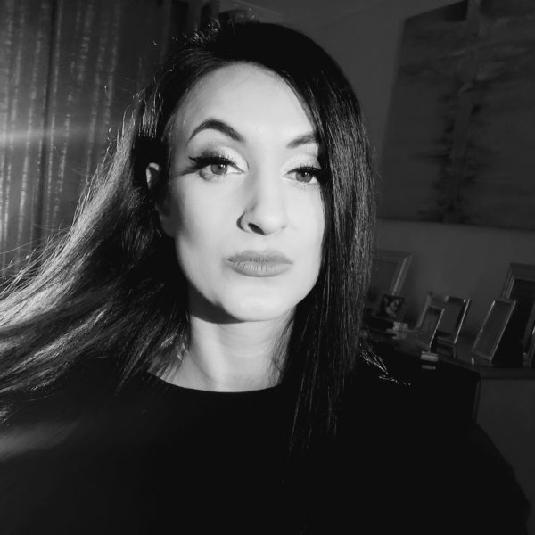 Jinny, ligada a NXT UK, ya no formaría parte de WWE | Superluchas