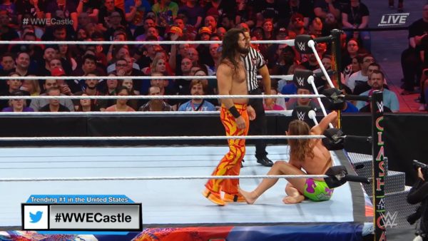 Clash at the Castle: Seth Rollins derrota en una auténtica guerra a ...