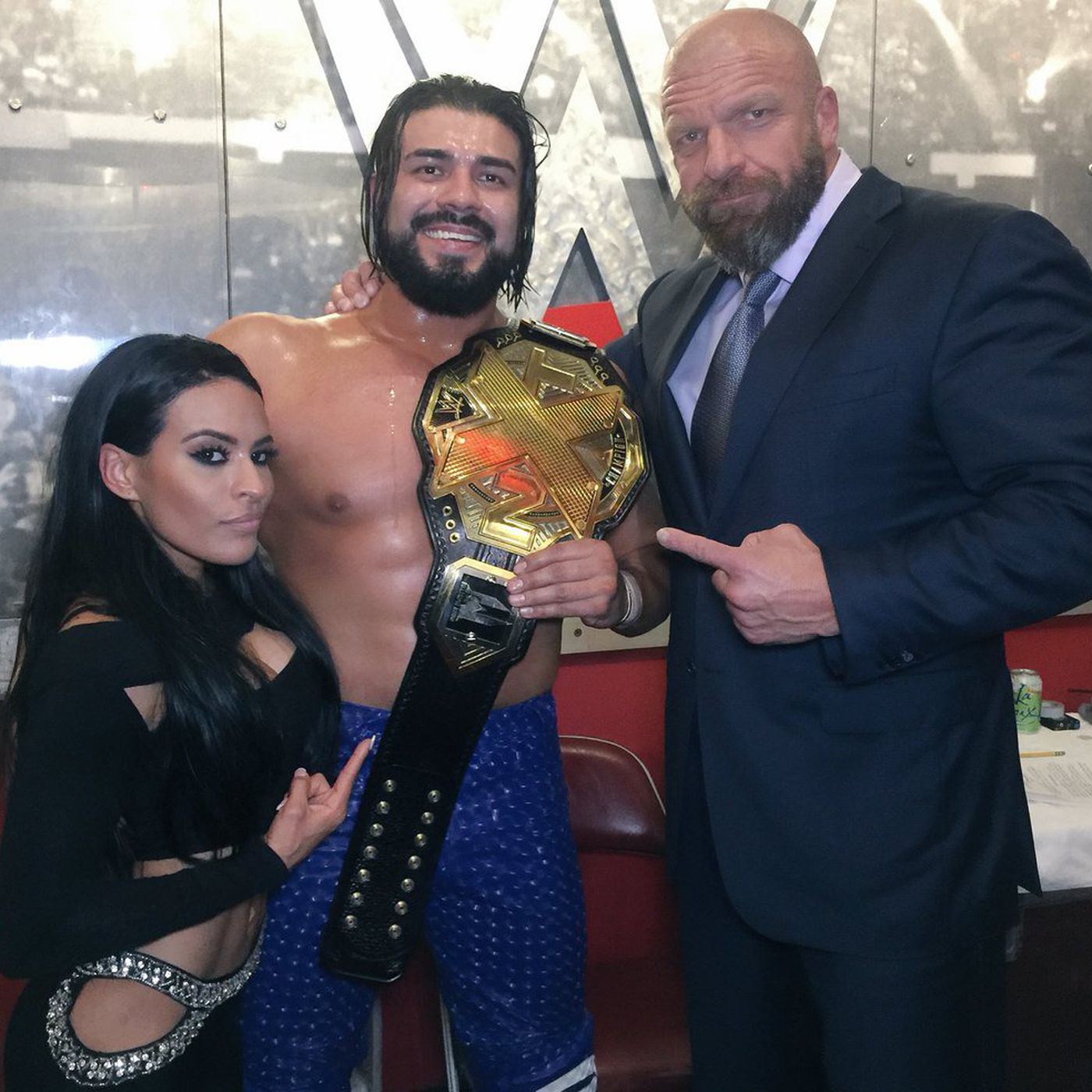 Andrade, «estancado» en AEW: «¿Y si me dejo ganar?» | Superluchas