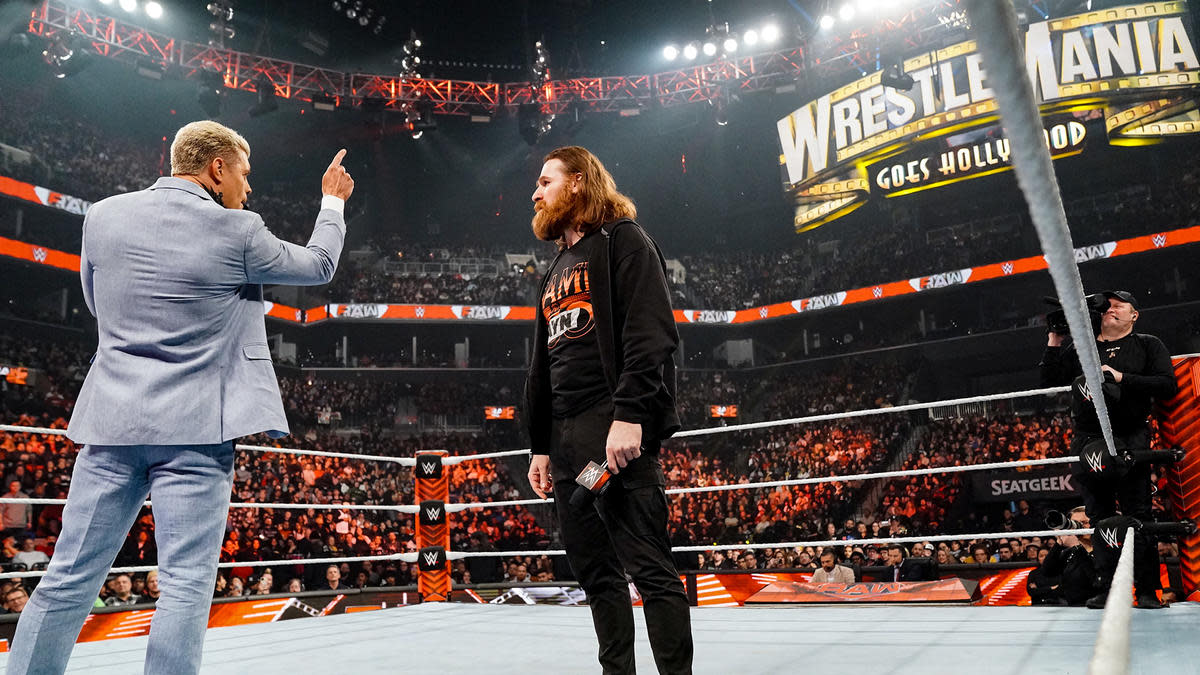 Rating de WWE Raw sigue descendiendo | Superluchas